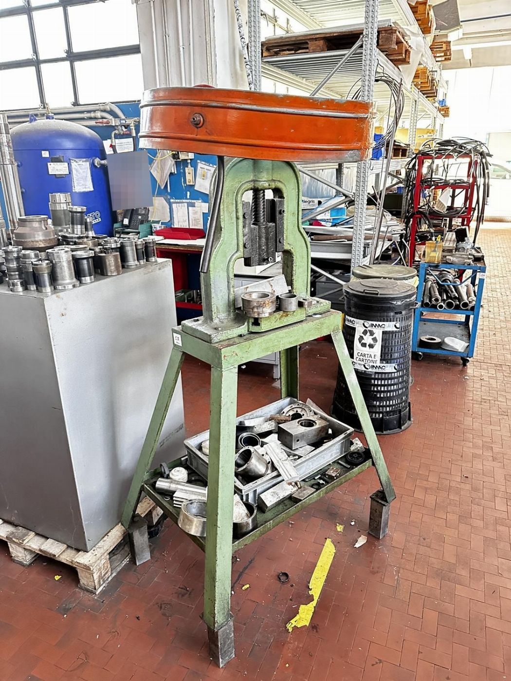 Balance, Inspection Table, Durometer and Cabinet | Gobid.it