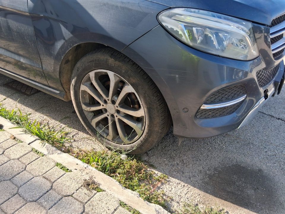Mercedes GLE 250D 4 Matic | Gobid.it